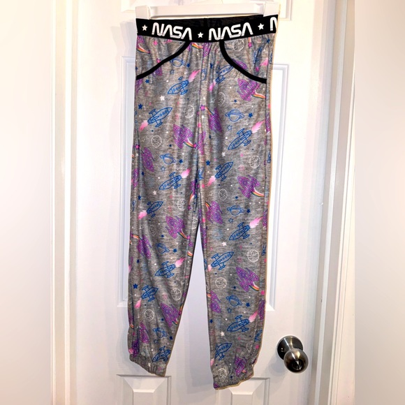 SGI | Pajamas | Girls Nasa Soft Gray Pajama Pants With ...